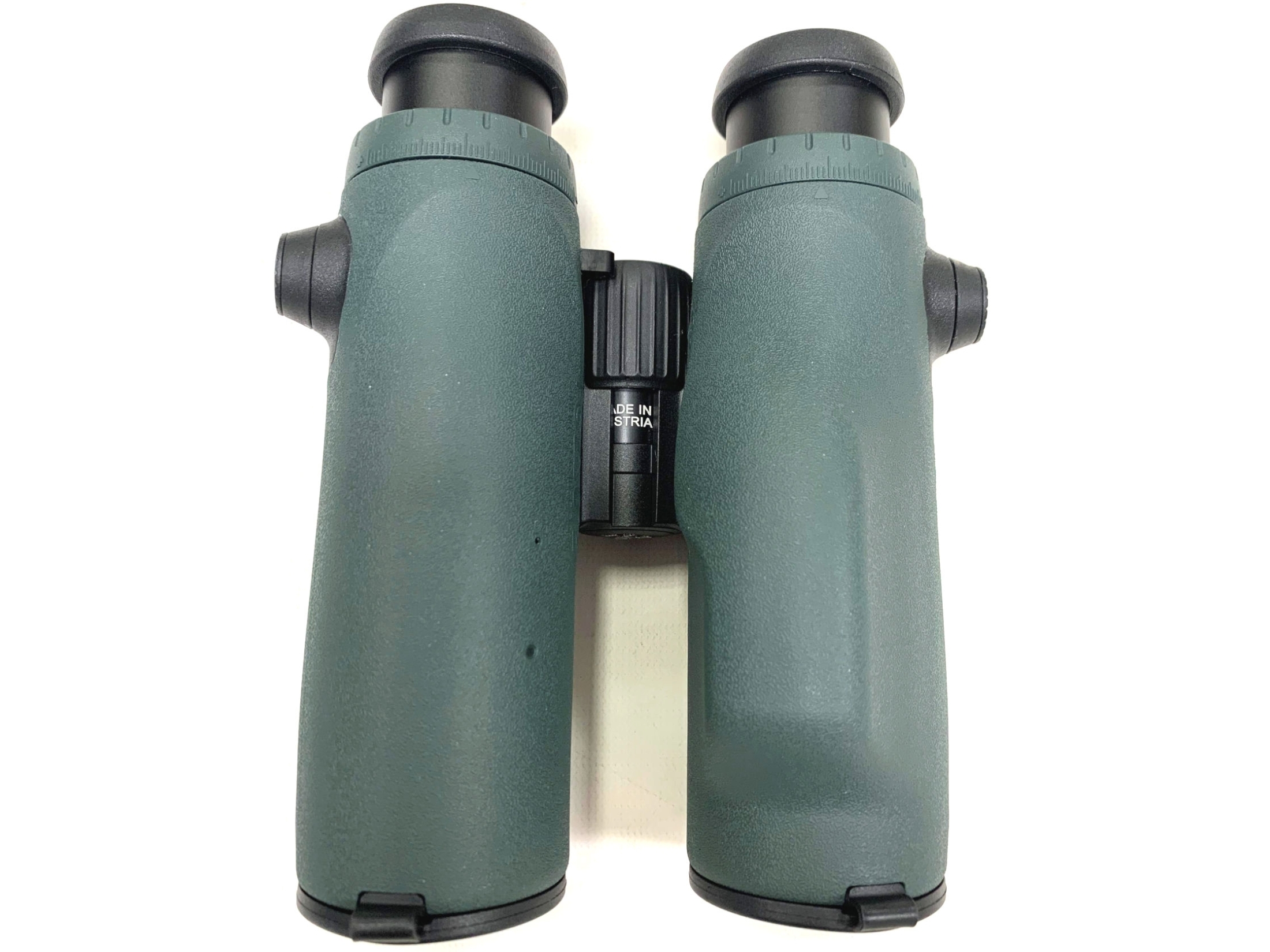 Swarovski EL Range 8x32 Rangefinding Binoculars With TA